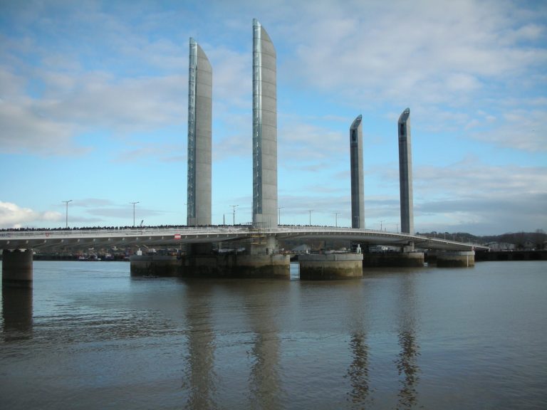Bordeaux : Accident du Burdigala II - Mer & Océan