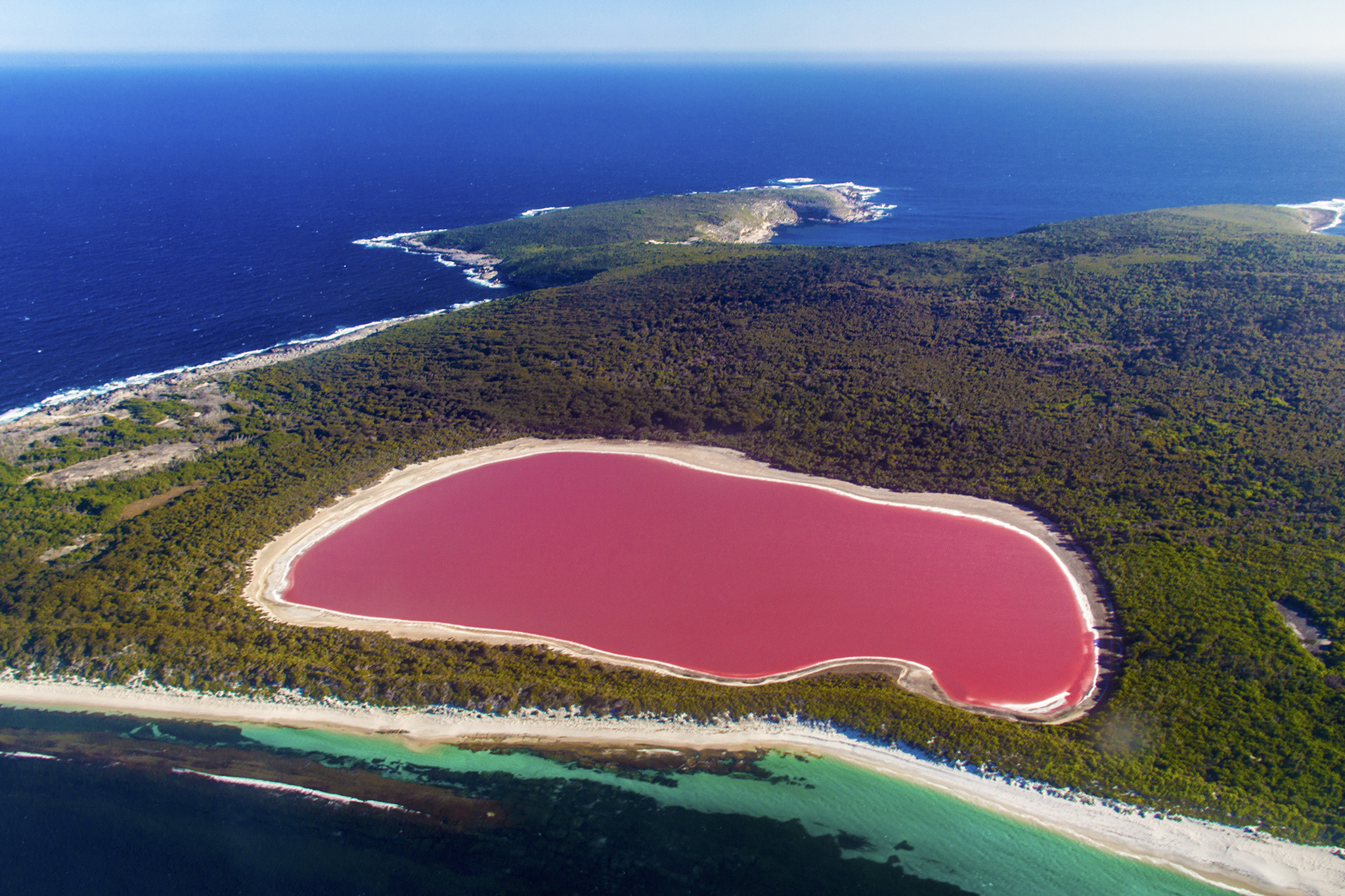 Découvrez notre top 5 des plus beaux lacs roses du monde - Mer & Océan